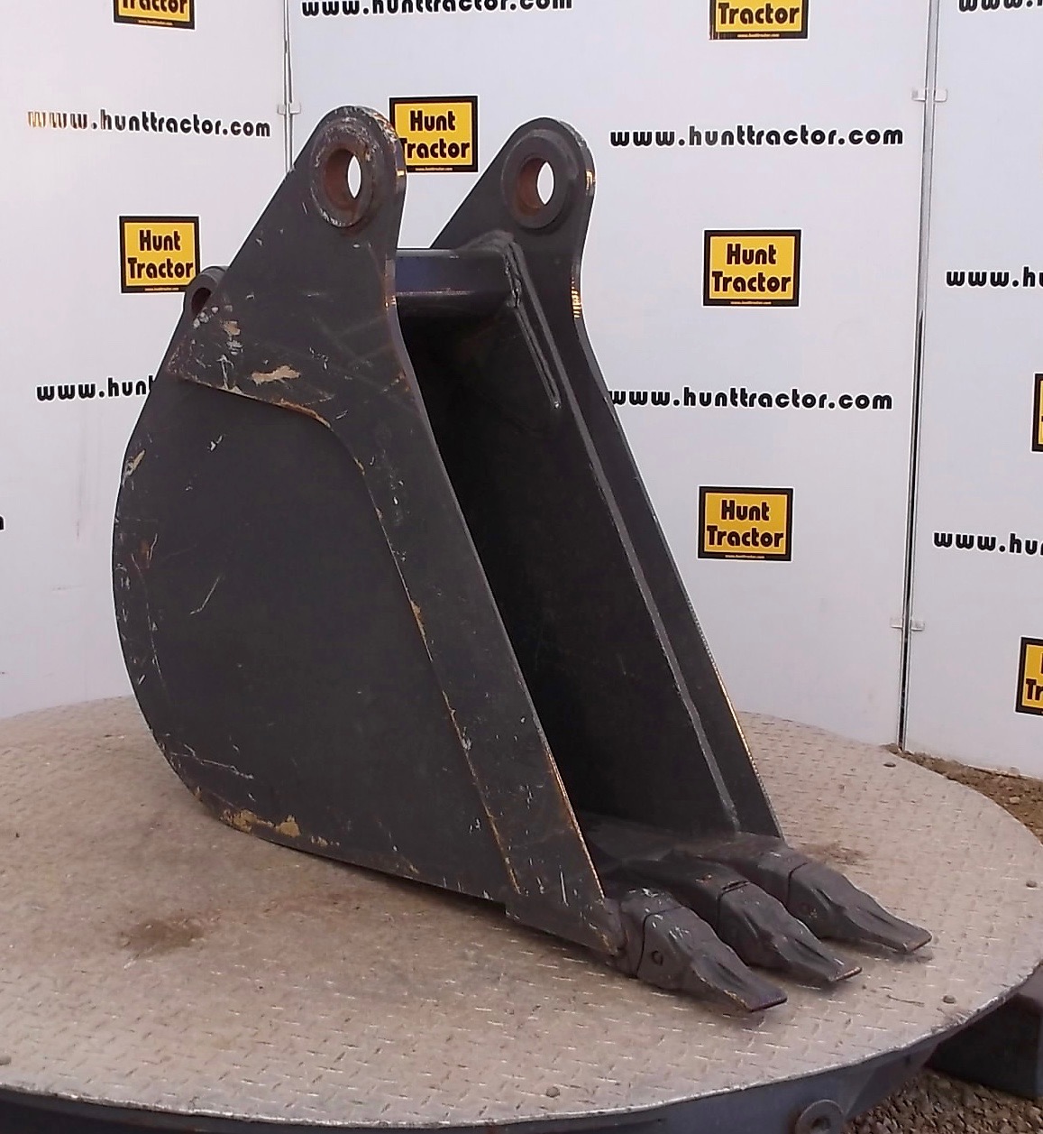 Attachment Zone - New 12" Case 580SN Pin-On Backhoe Bucket For Sale