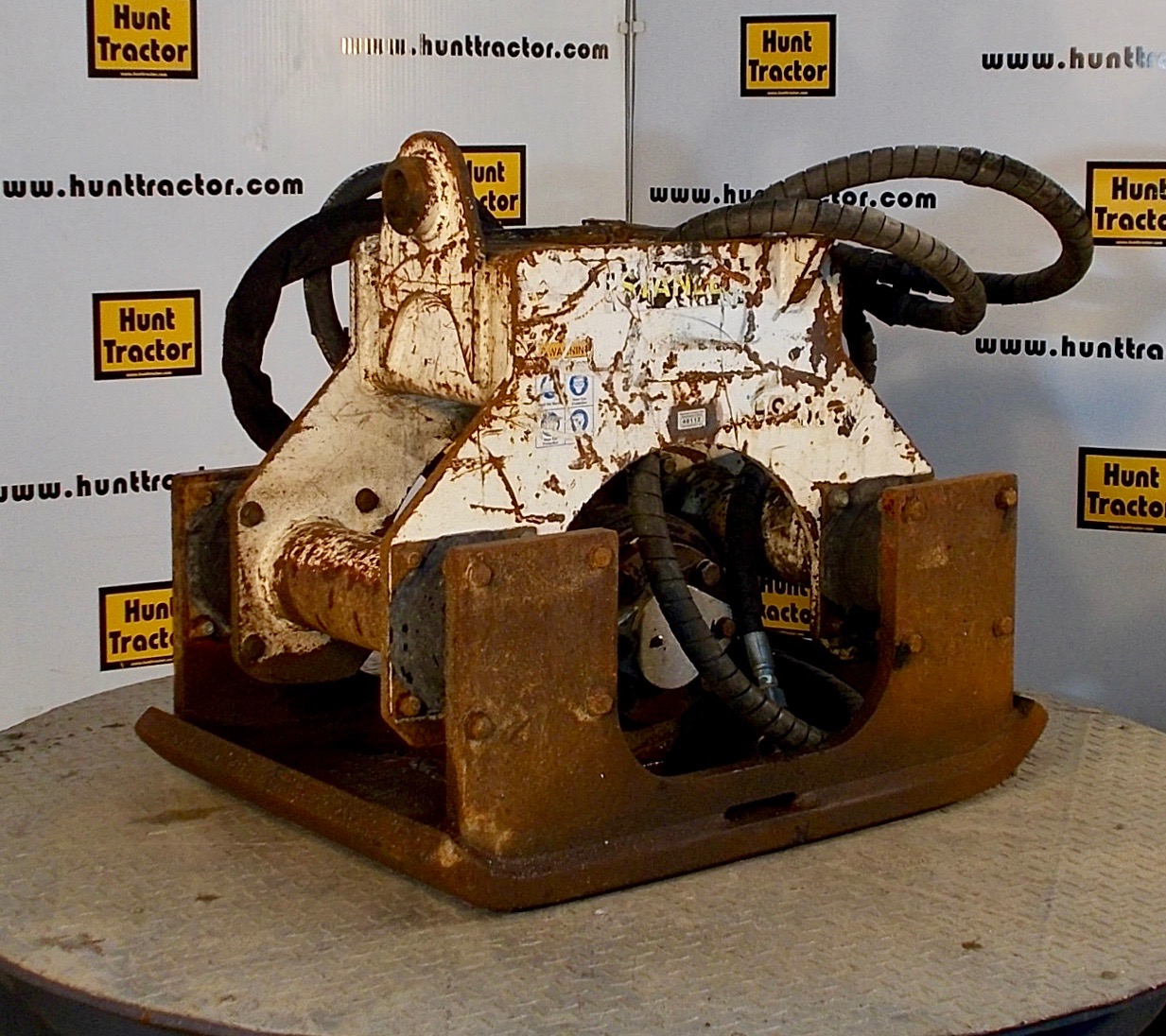 Attachment Zone - Used Stanley HS6000 Hydraulic Vibratory Plate ...