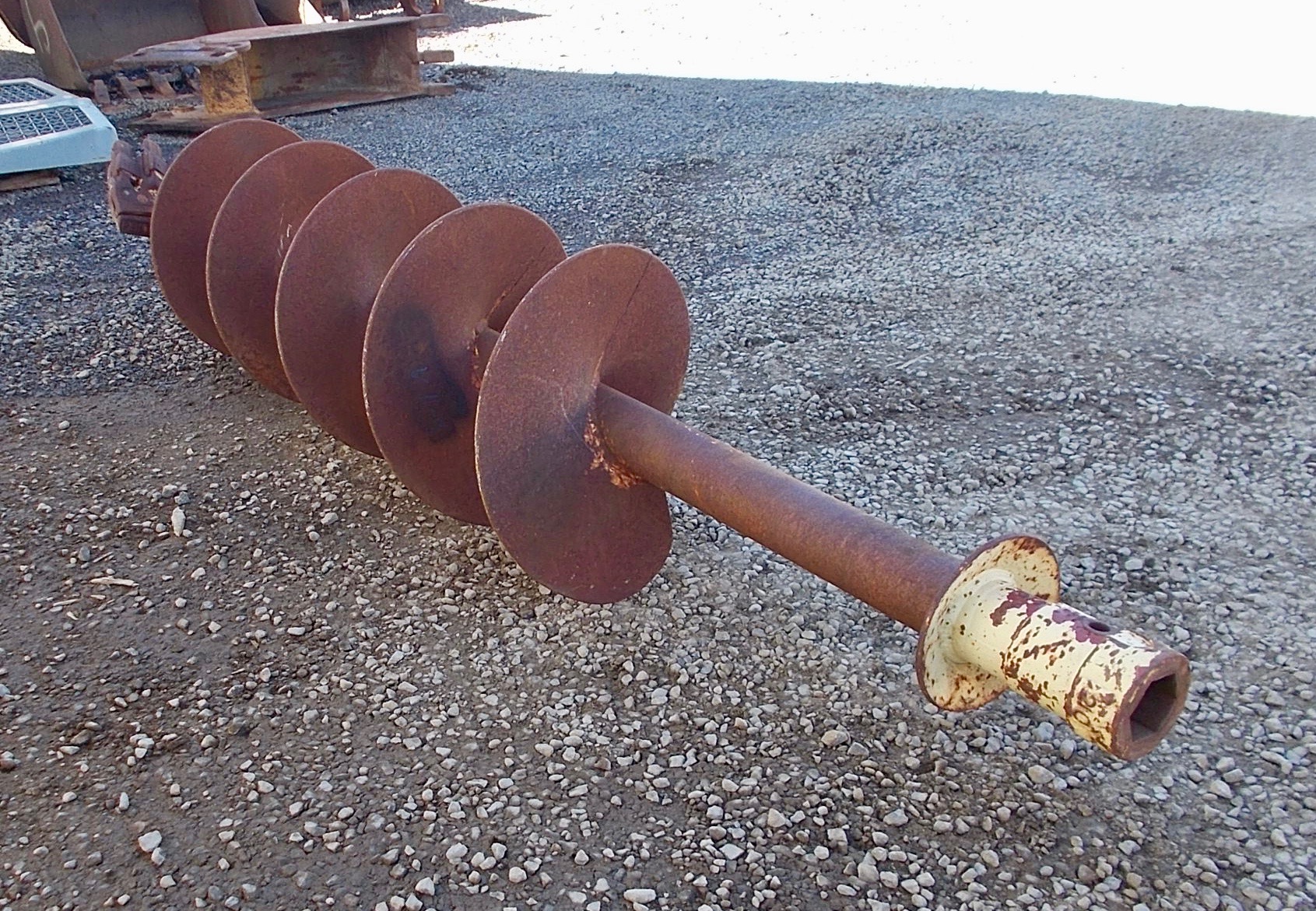 Attachment Zone - Used 20" Auger Bit For Sale, 2 5/8" Hex Drive