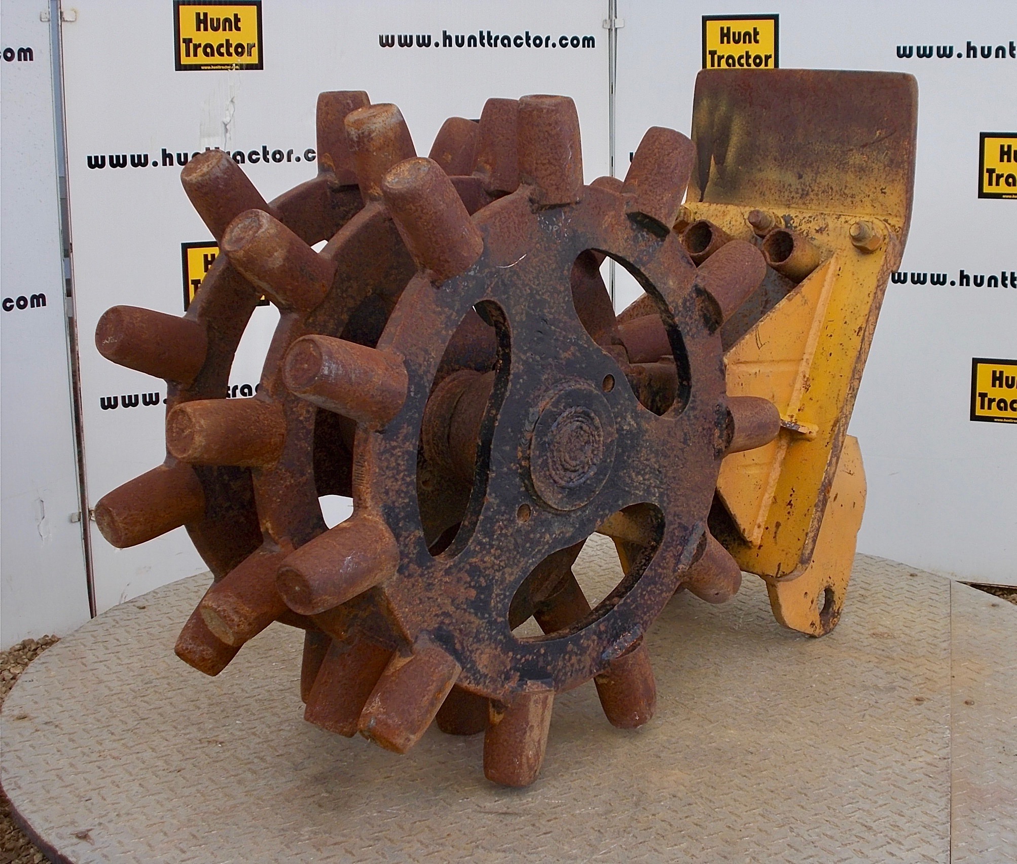 Attachment Zone - Used 17" Case 580 Super L Pin-On Compaction Wheel For ...