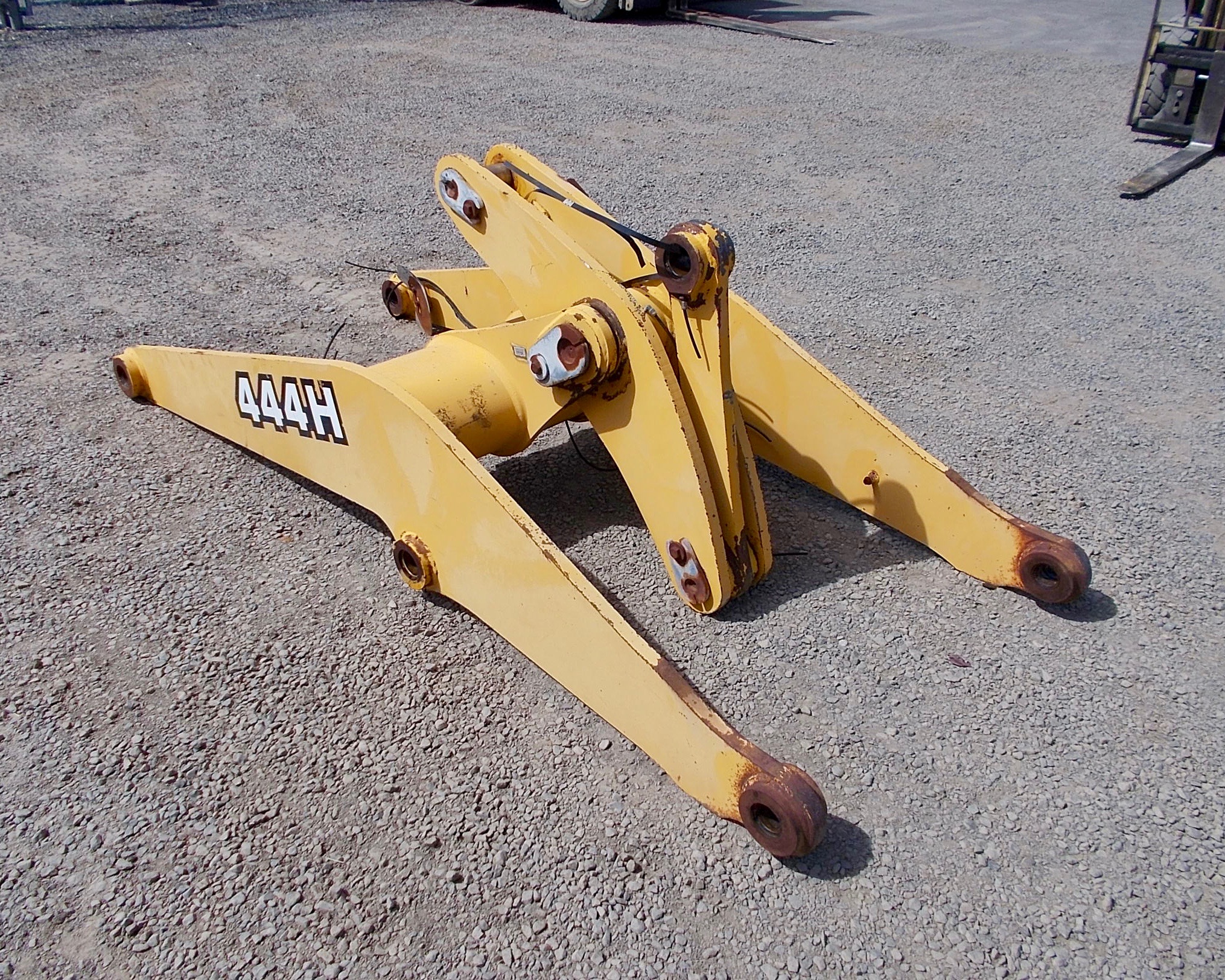 Attachment Zone - Used Loader Arms For Sale