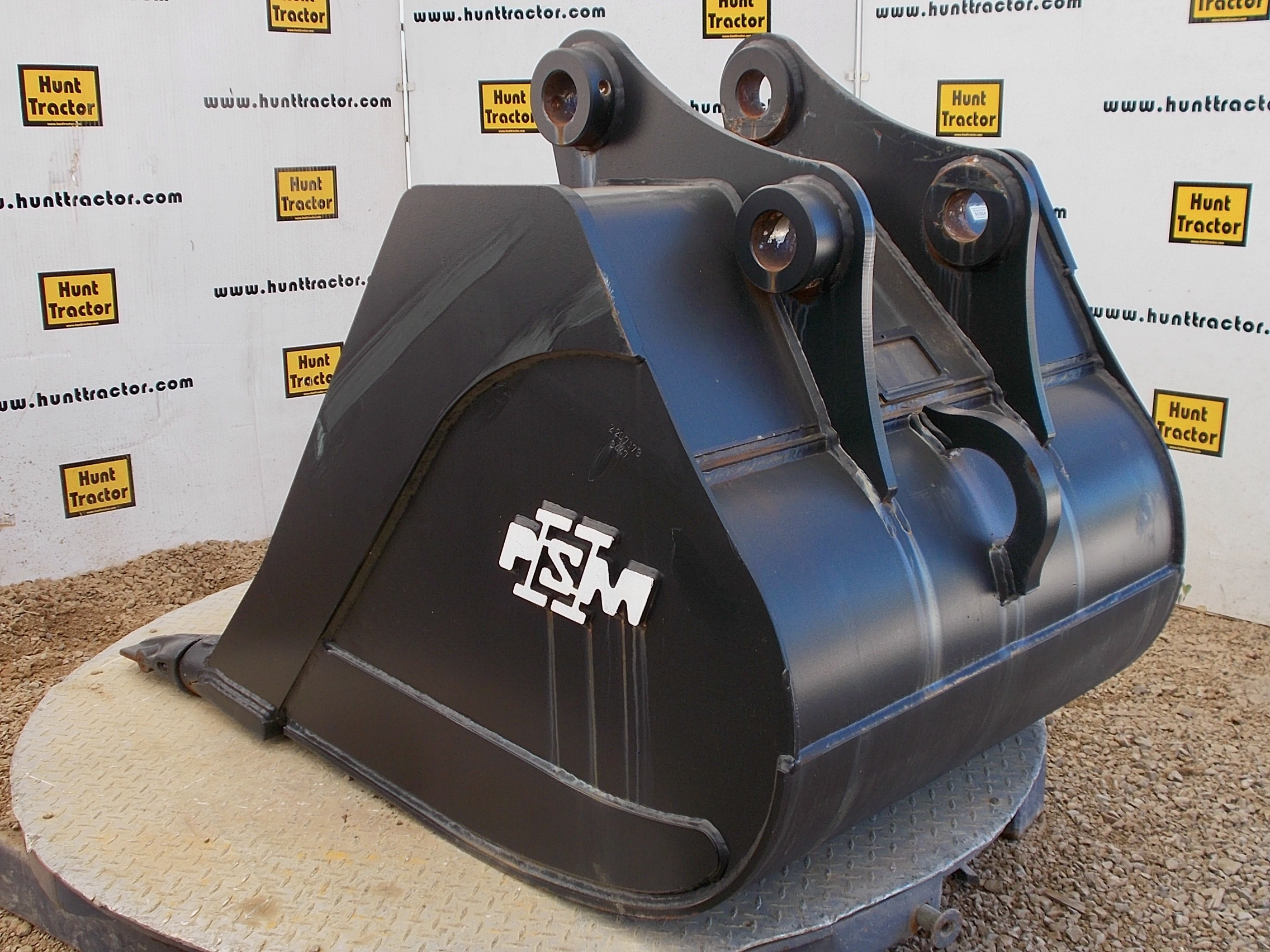 Attachment Zone - New 36" Komatsu PC138 Pin-On Excavator Bucket For Sale