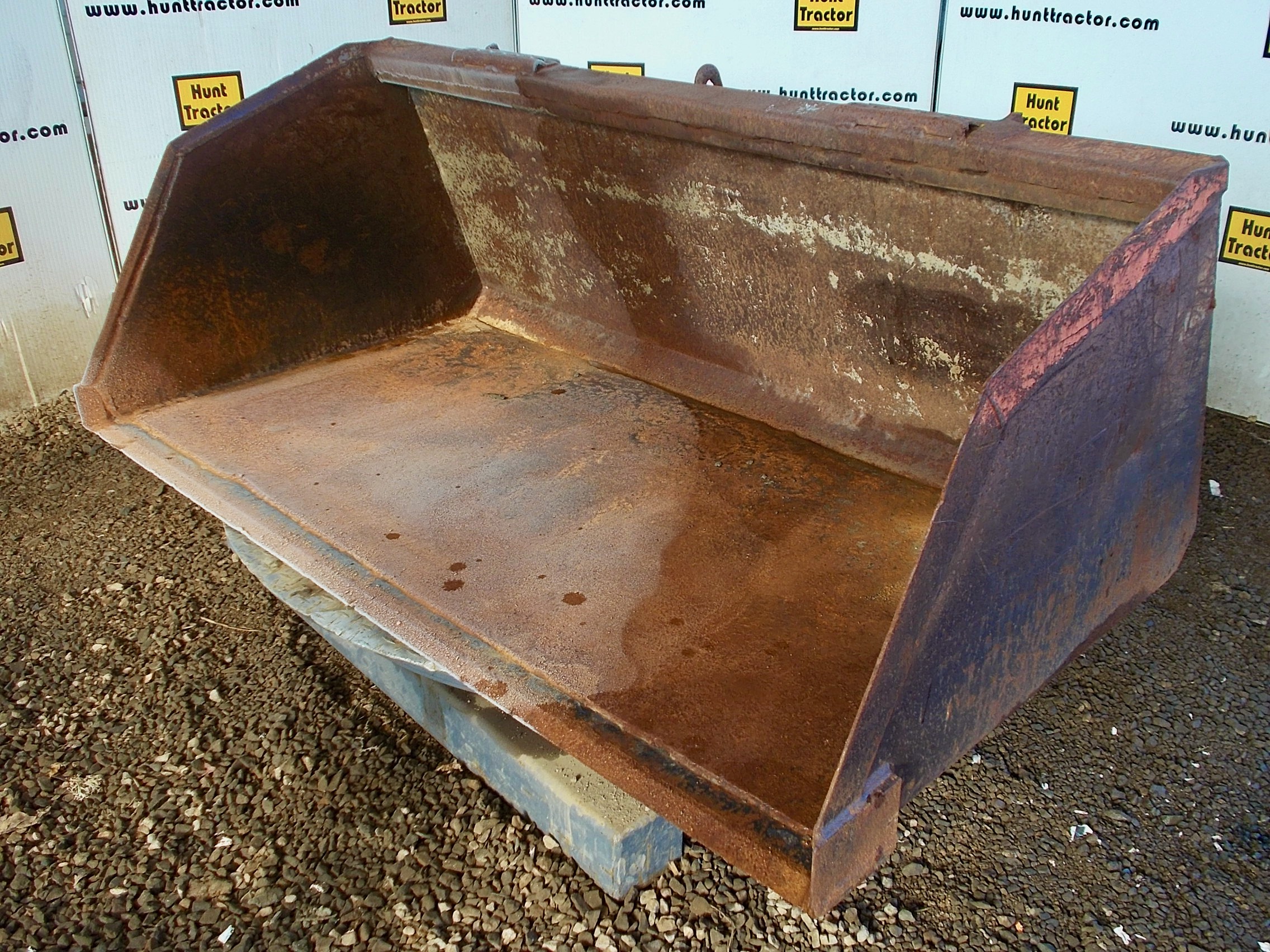 Attachment Zone - Used 67" Universal Skid Steer General Purpose Loader ...